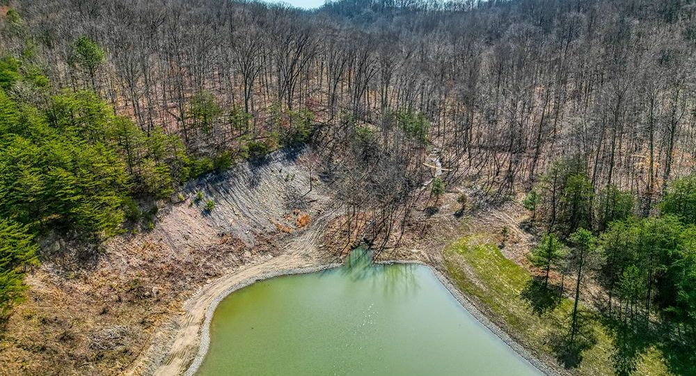 The Ember Cabin | Cozy Retreat for Couples & Small Groups